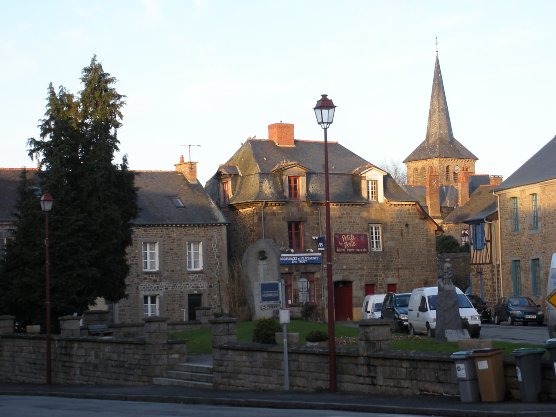Mairie de Hédé-Bazouges - Hédé Bazouges Accueil